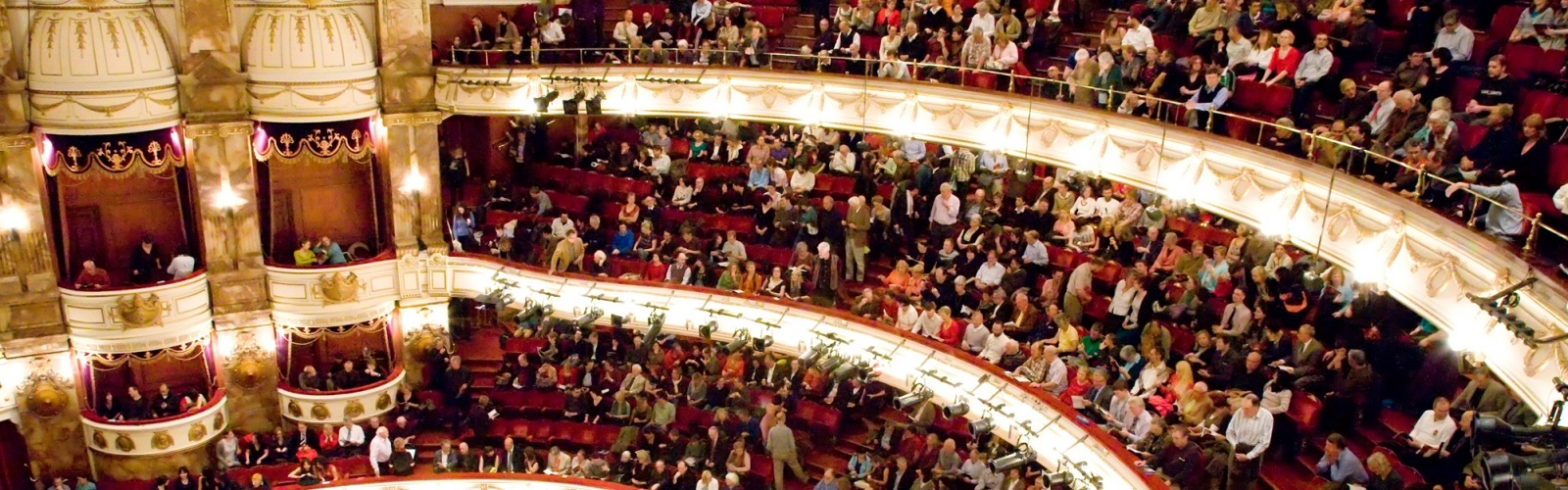 Coliseum London - STAGINGS